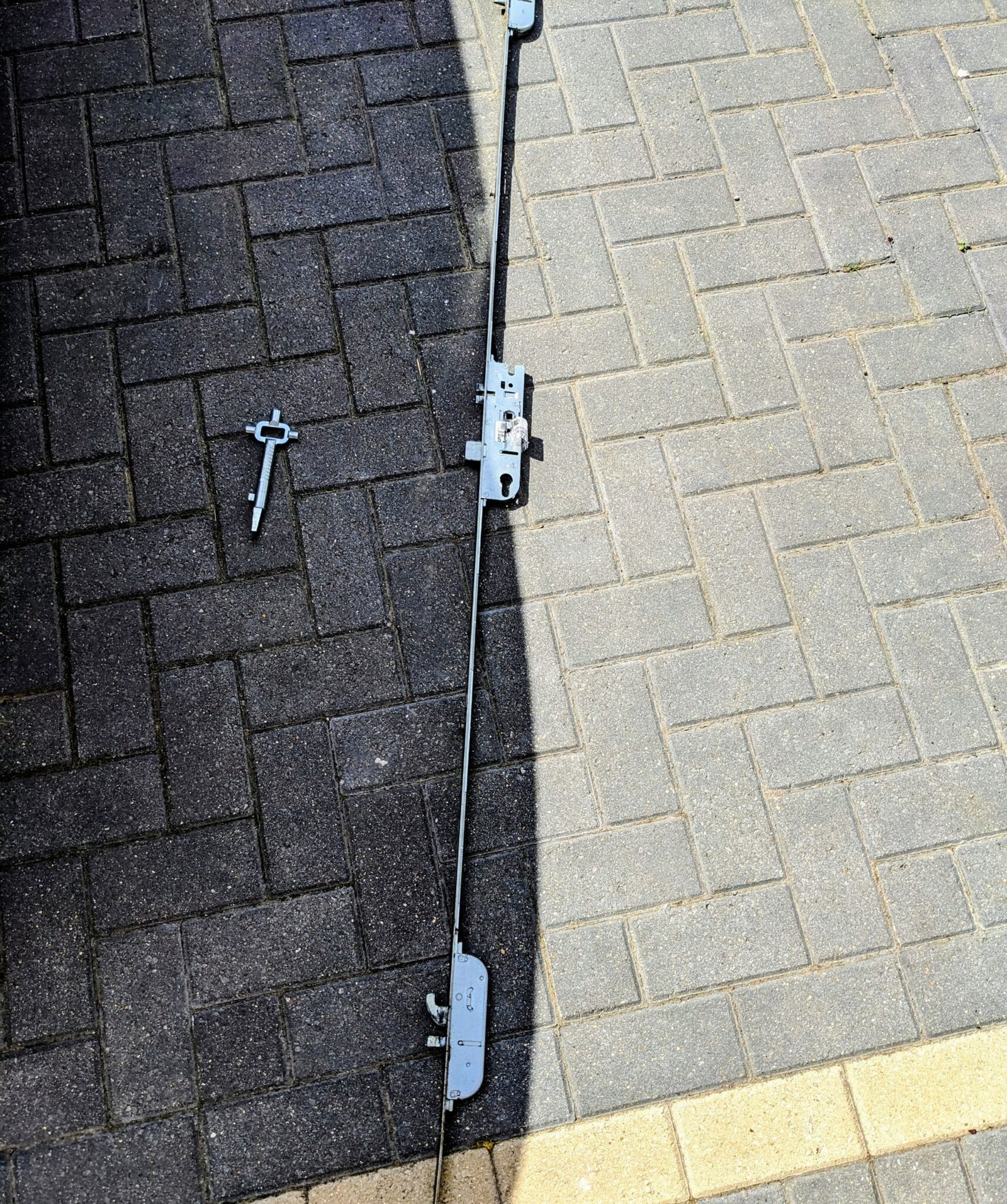 Emergency Locksmith Services - Castle Lock Smiths